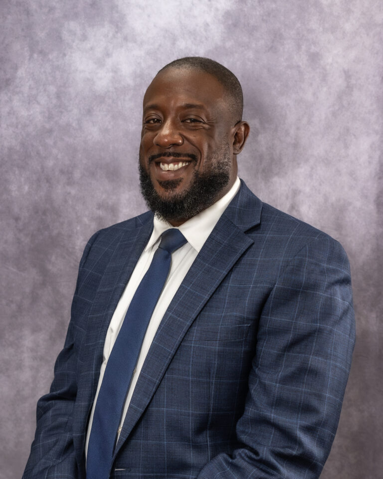 Dr. Bryant Mays Chiropractor in Dallas - Axis Chiropractic